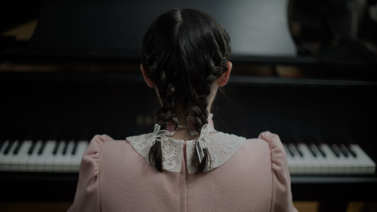 Orfã 2 - A Origem - Cenas de Cinema