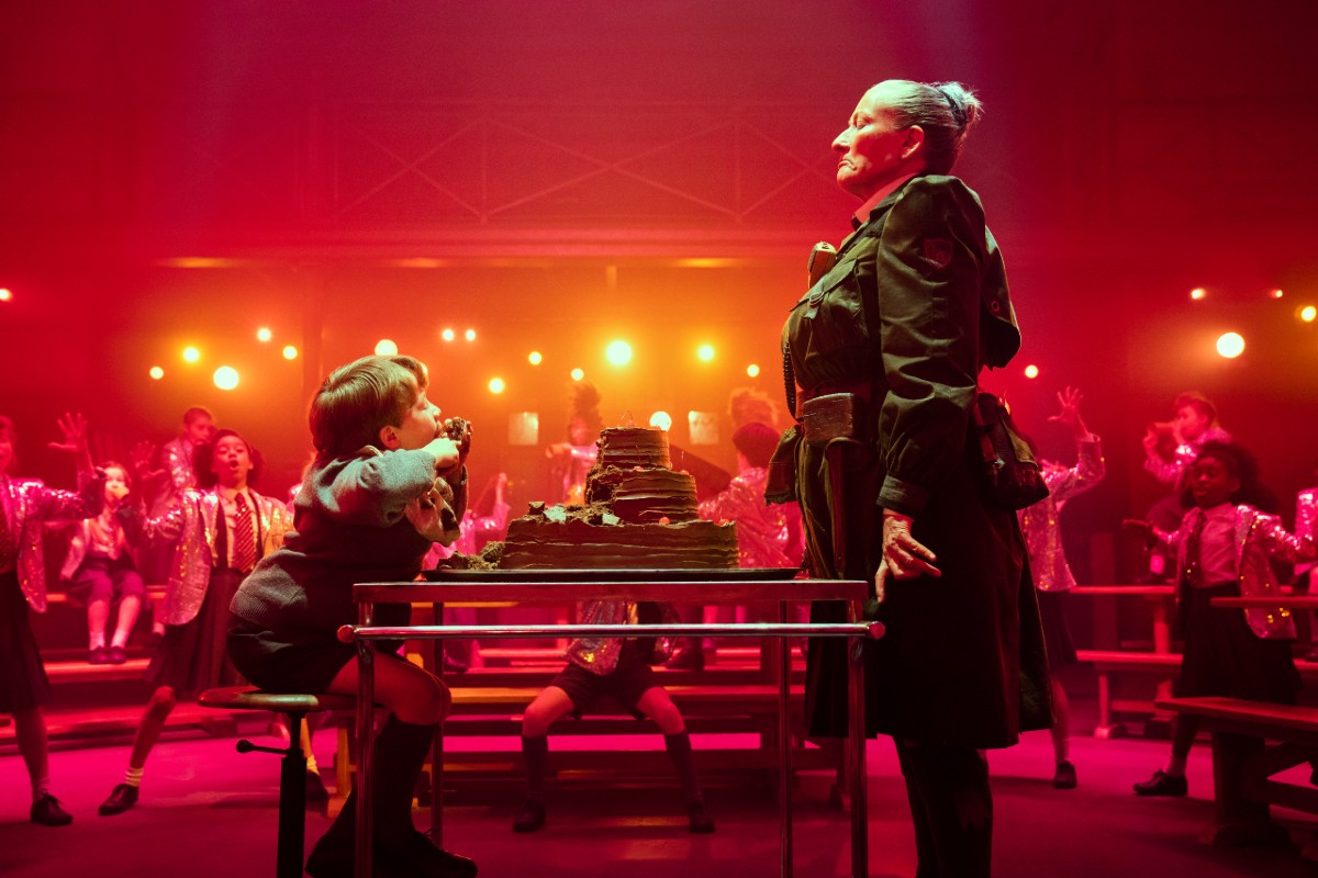 Matilda - O Musical - Cenas de Cinema - Crítica | Streaming e VoD