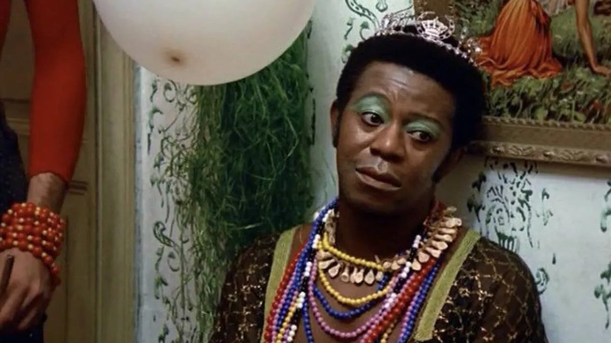 A Rainha Diaba - Cenas de Cinema - Crítica | Festival