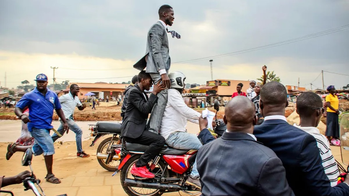 Bobi Wine: O Presidente do Povo - Cenas de Cinema - Crítica | Streaming ...
